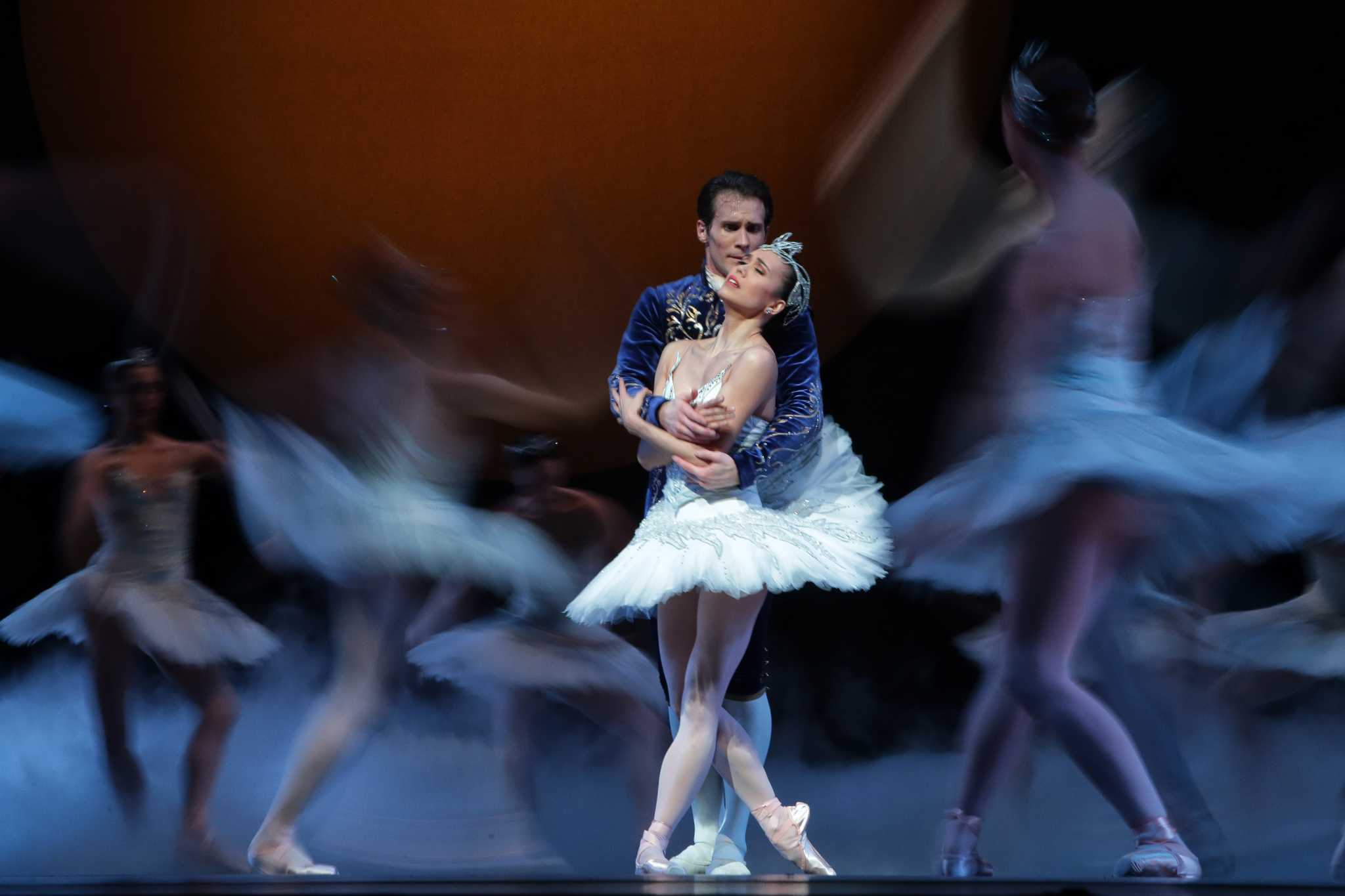 PNB unveils final dress rehearsal for 'Swan Lake'