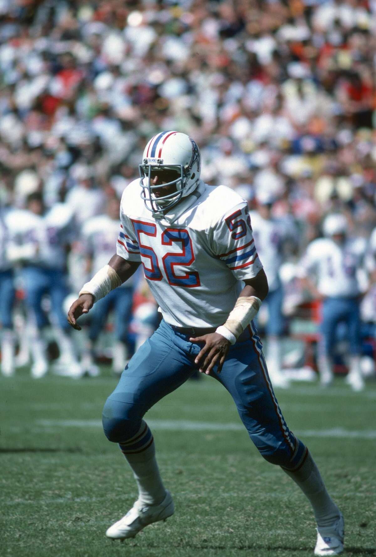 Former Oilers linebacker Robert 'Dr. Doom' Brazile elected to Hall of Fame