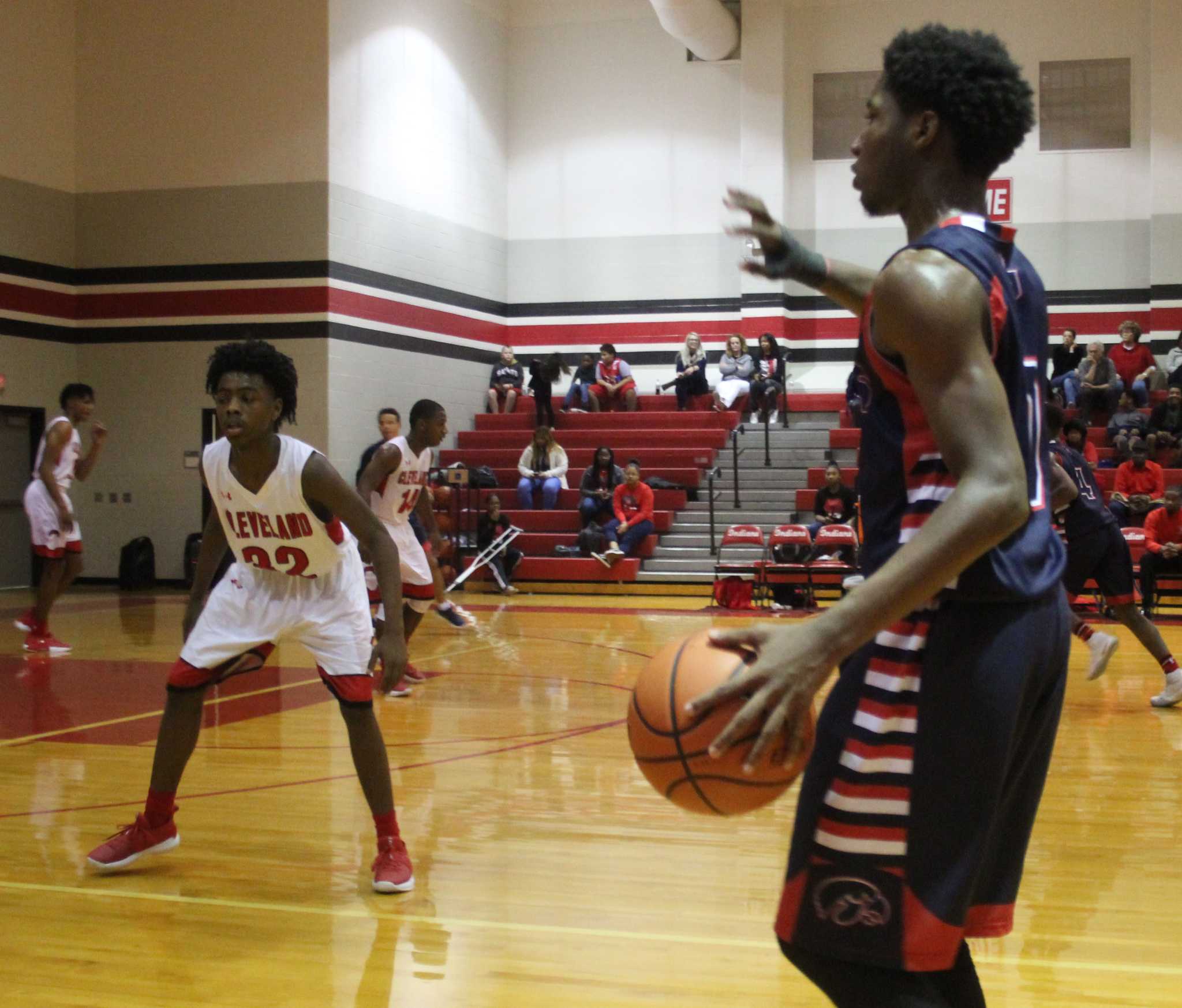 Indians lose in fourth period turnaround 59-53