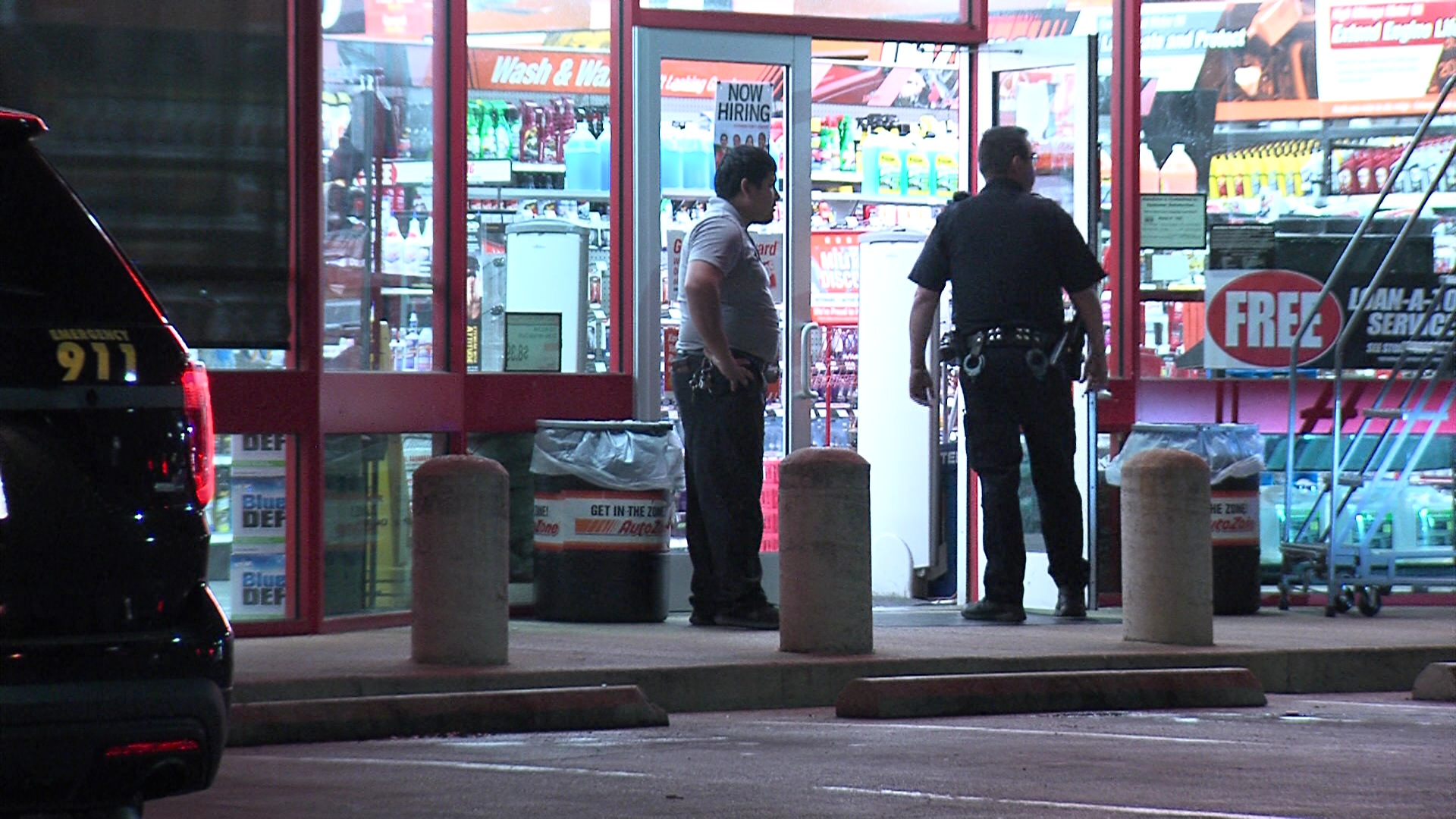 Masked gunman shoots S.A. AutoZone manager, forces employee to open ...