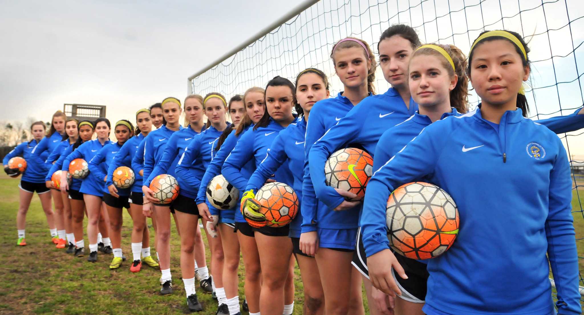 Kelly girl's soccer thriving on fast, aggressive offense