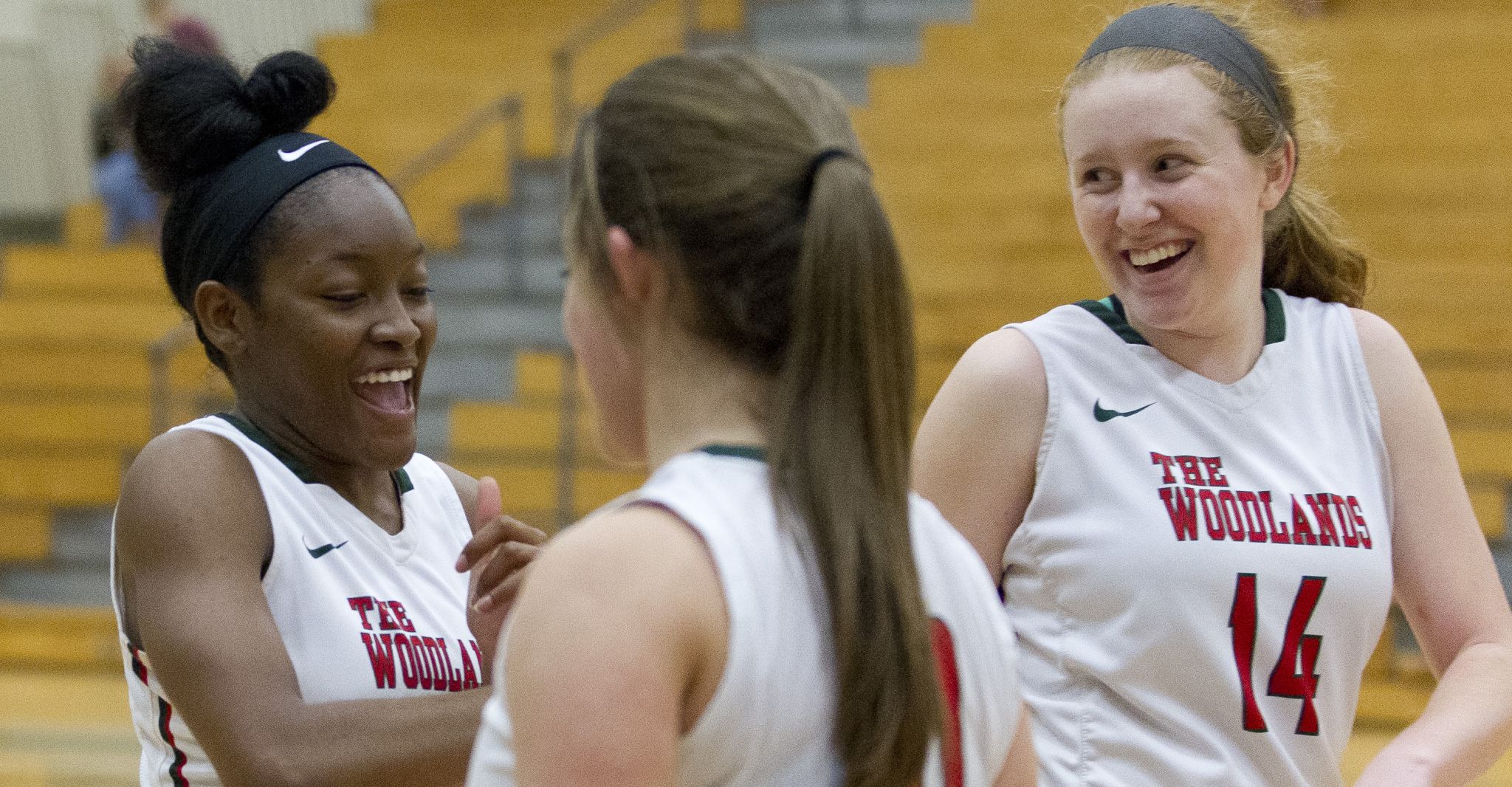 The Woodlands secures 13th straight playoff berth with win over Conroe