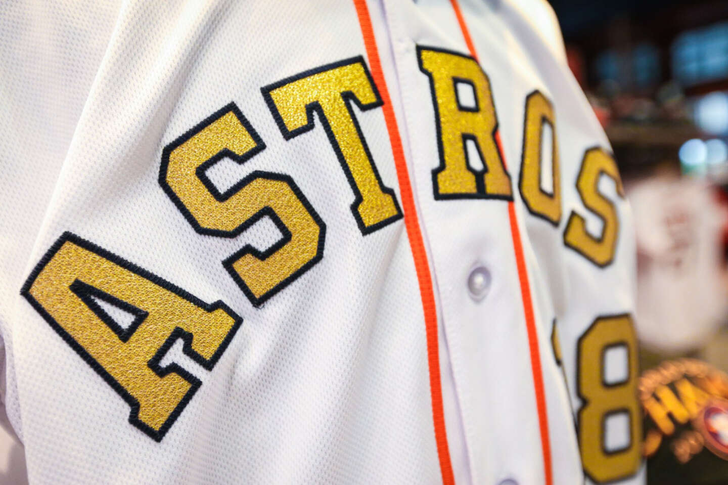 Astros to wear special gold jerseys to celebrate World Series
