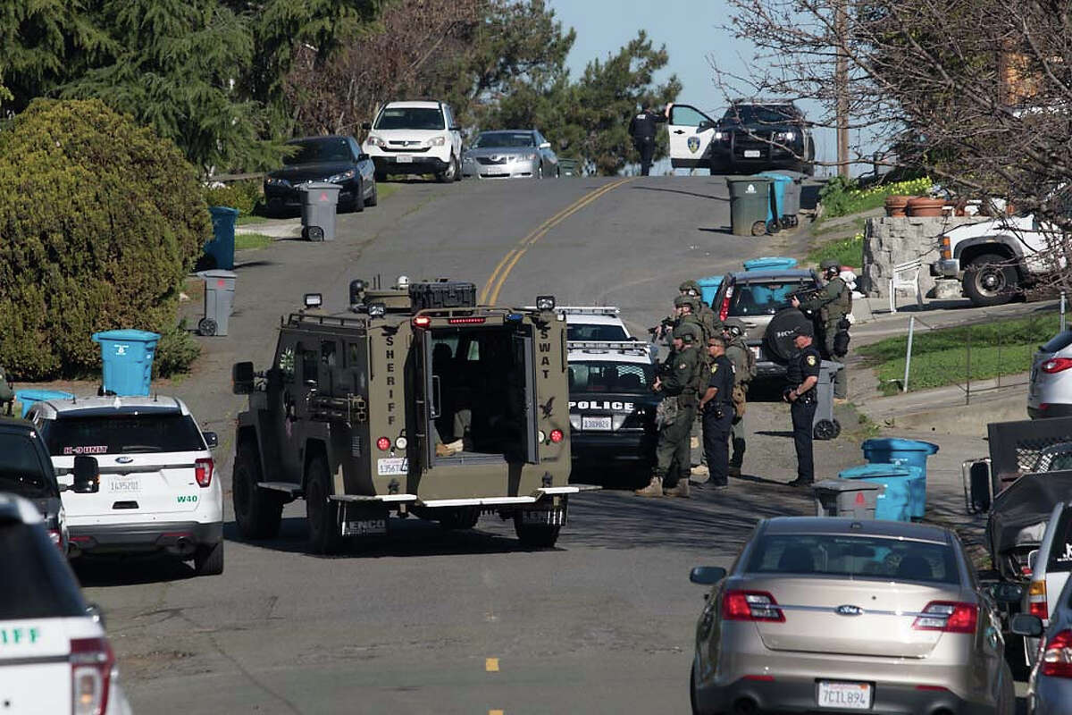 Home invasions near Santa Rosa leave 1 dead; several arrested after chase