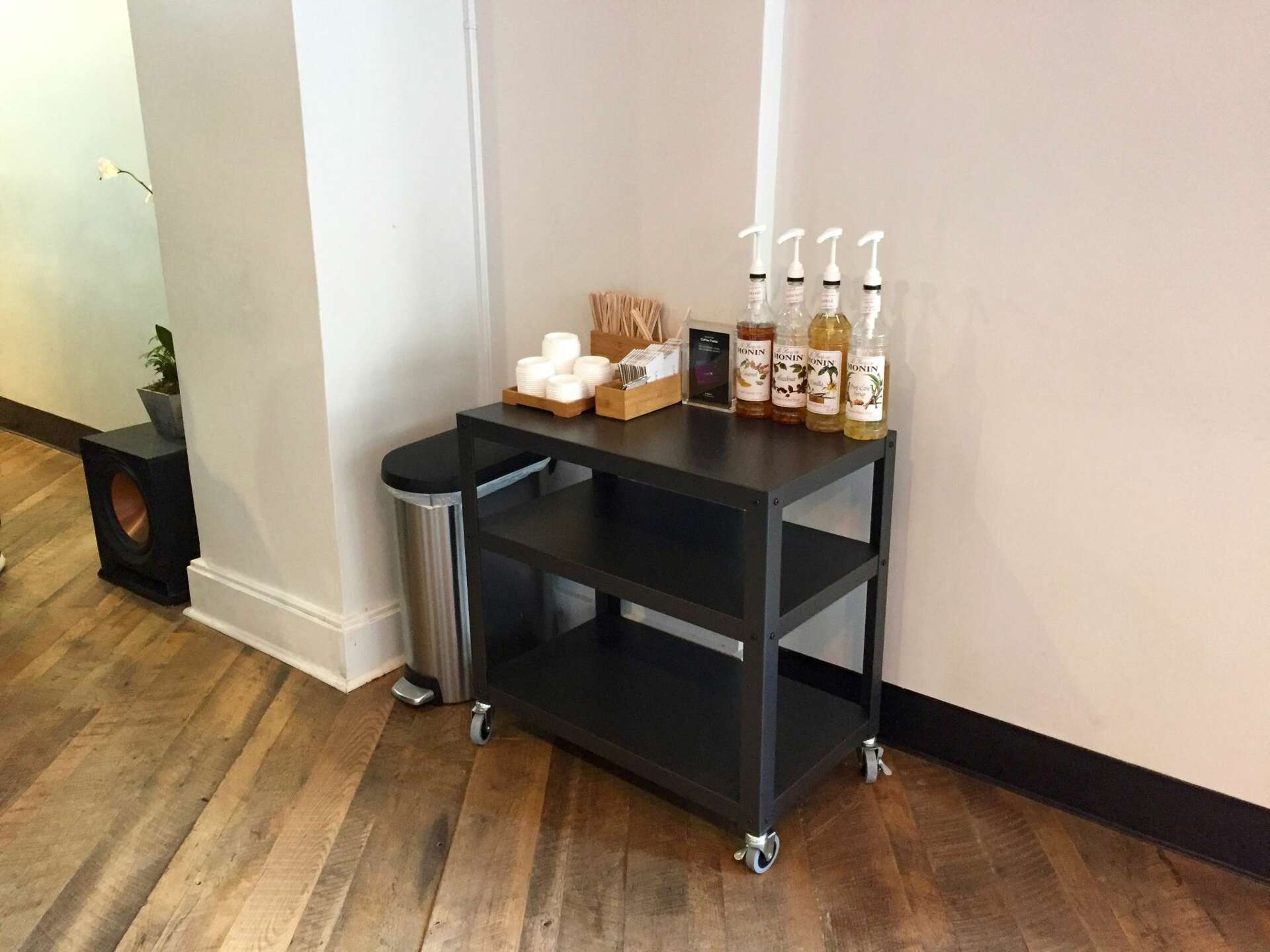 A coffee snob tried SF's new robot cafe and didn't hate it