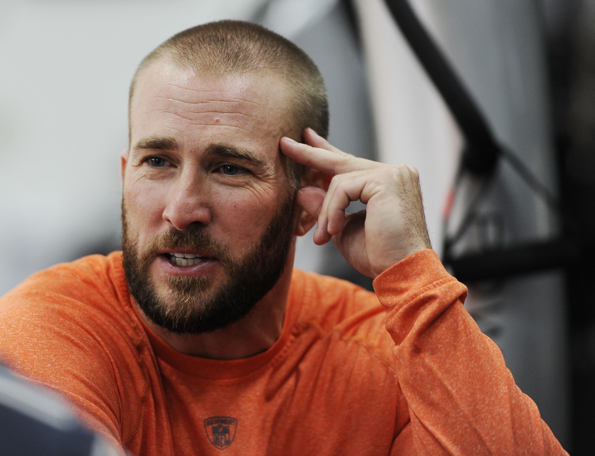 Texans hire Luke Richesson as strength and rehabilitation coach