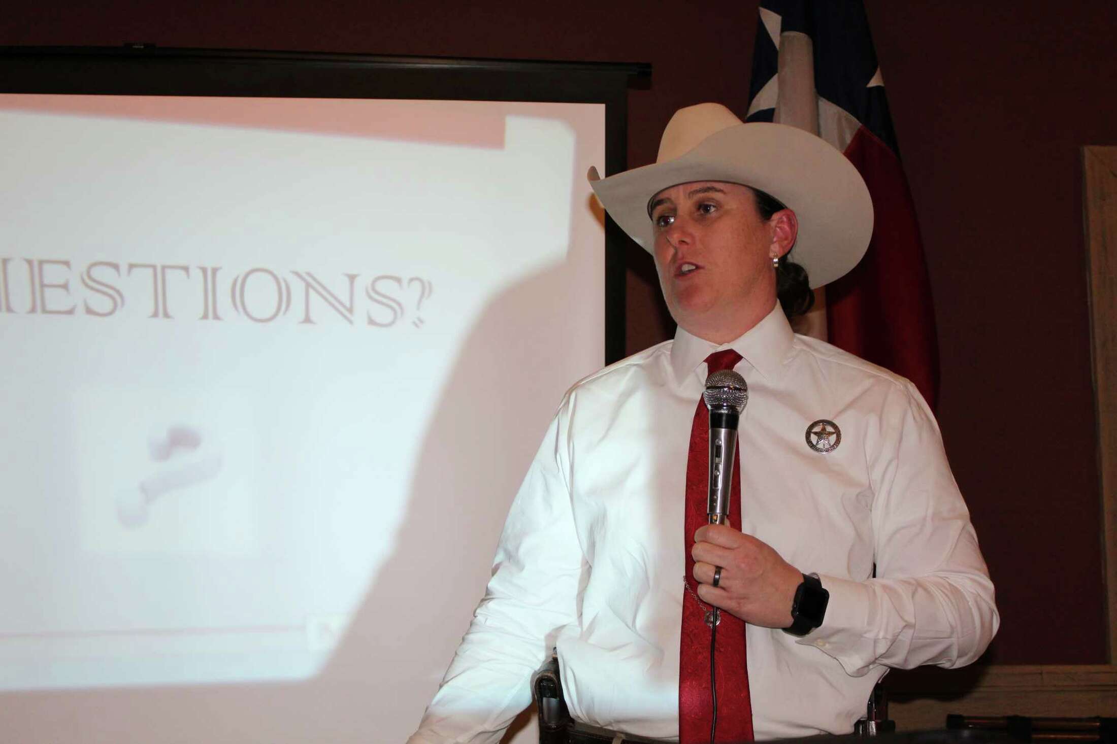 NSRW learn about Texas Rangers with Lt. Wende Wakeman
