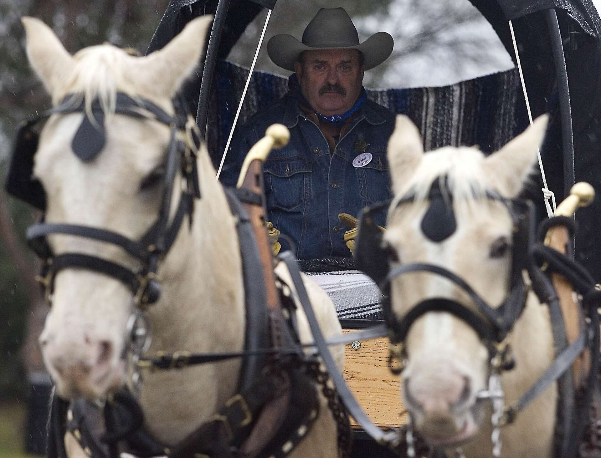 How to get to RodeoHouston without driving to NRG
