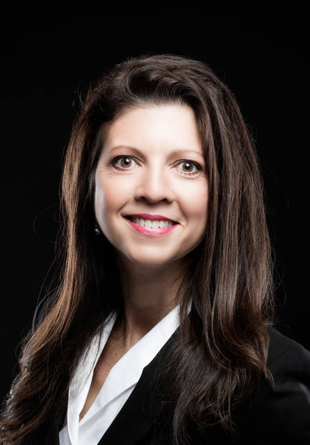 Congressional candidate Londrigan talks healthcare, jobs in 13th District