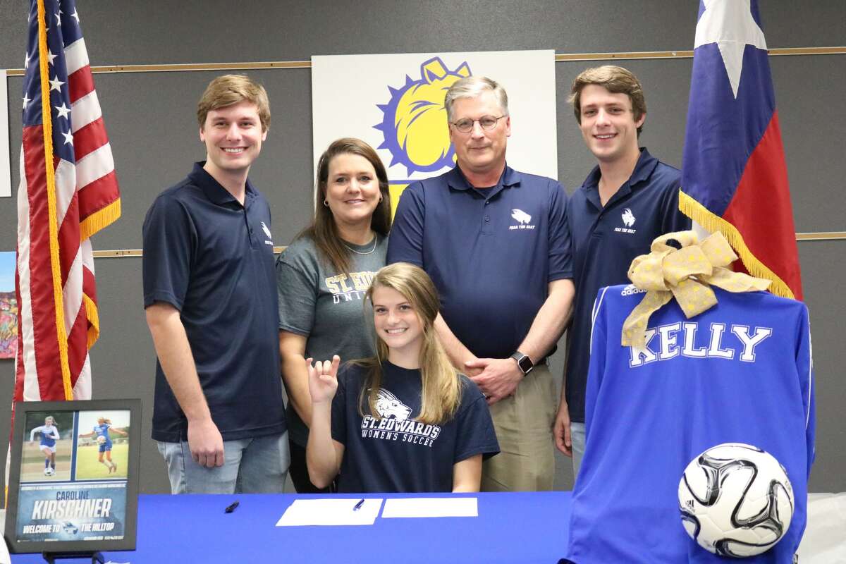 Kelly girls soccer player signs with St. Edwards