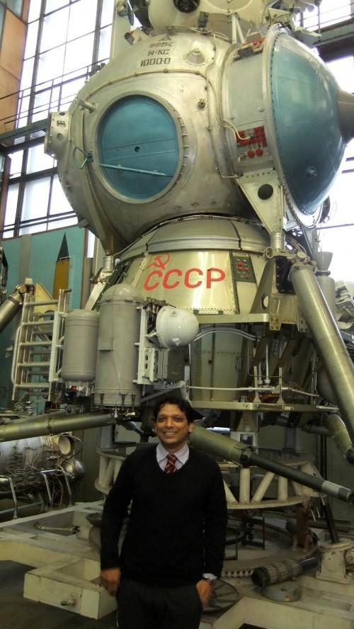 Space historian takes on the Cold War at the Bruce Museum