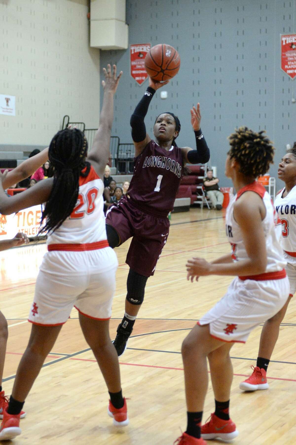 George Ranch beats Alief Taylor in tiebreaker to clinch final playoff spot