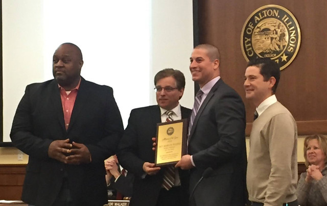 Alton mayor honors first ‘Altonians of the Year’ for community service