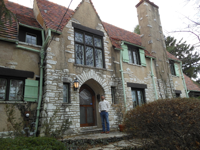 90-year-old Halpin House in Middletown Alton to sell via online auction