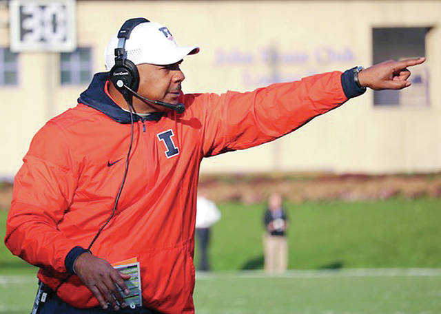 TATE: Here’s what we’ve learned from Illini gridders’ quiet spring