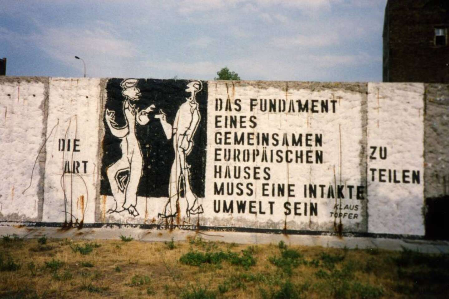 Murals paint picture of Berlin's past, present