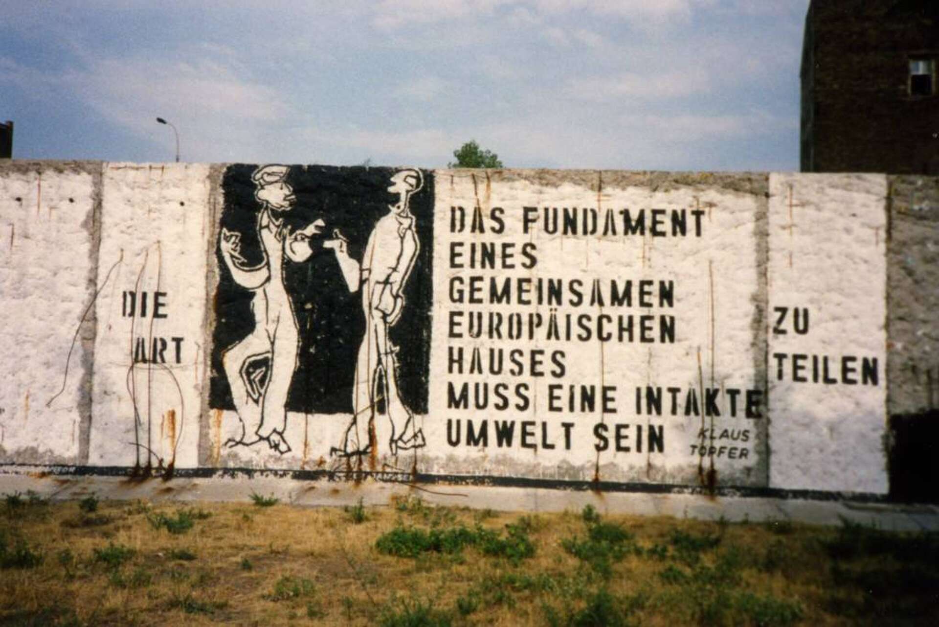 Murals paint picture of Berlin's past, present