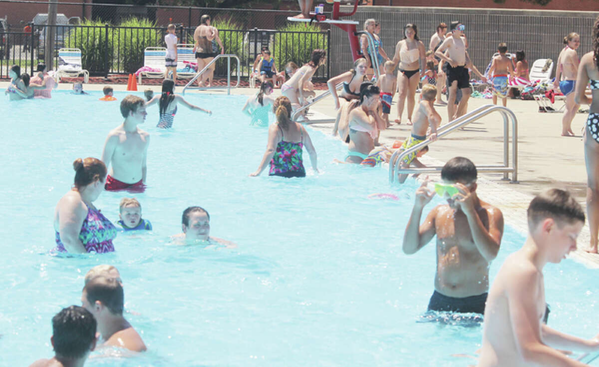 Hot commodity: Heat, scarcity help aquatic center attendance