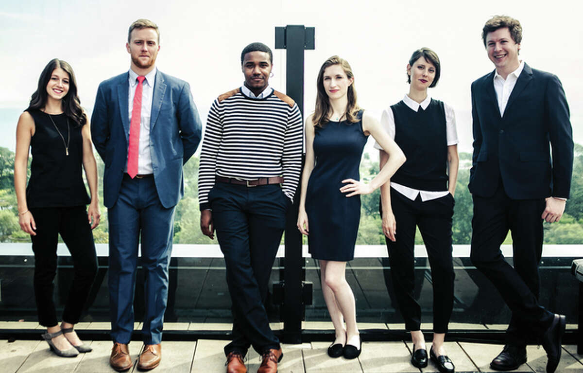 Wang Gang guy brings laughs, gaffes: Second City returns, opening night ...