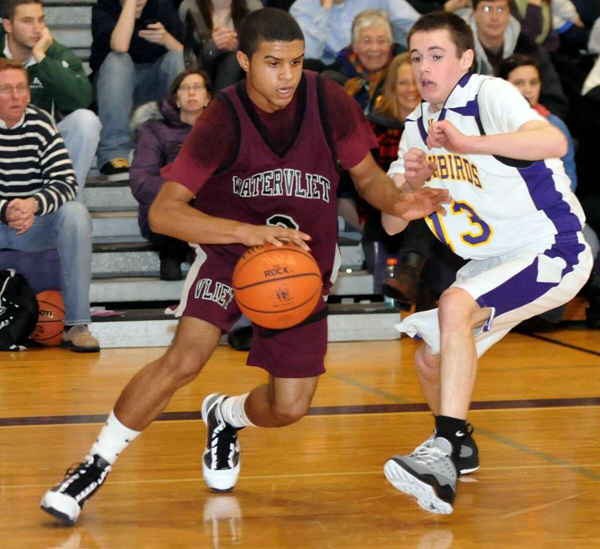 Cannoneers topple No. 1 Voorheesville