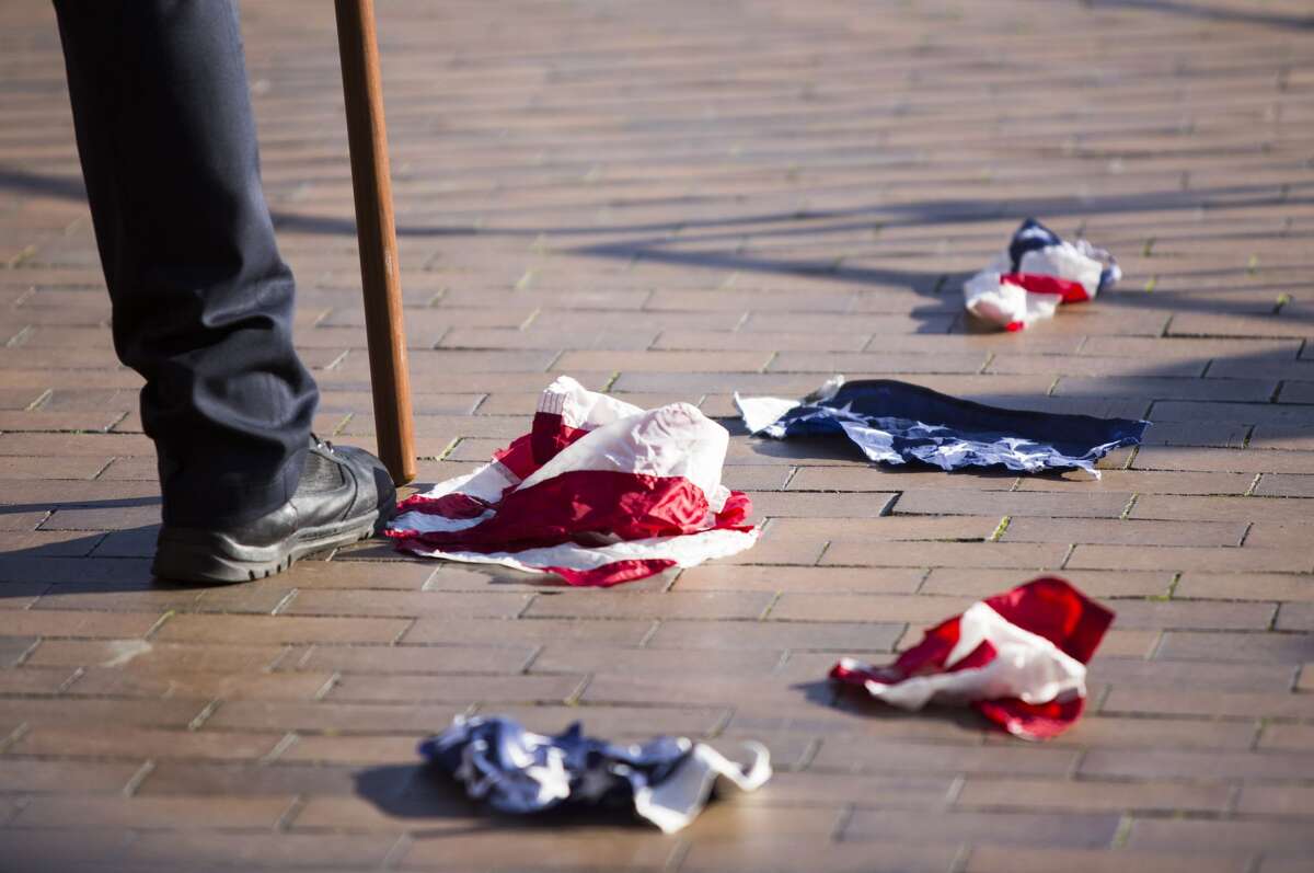 At least 5 arrested after skirmishes at UW rally, protest