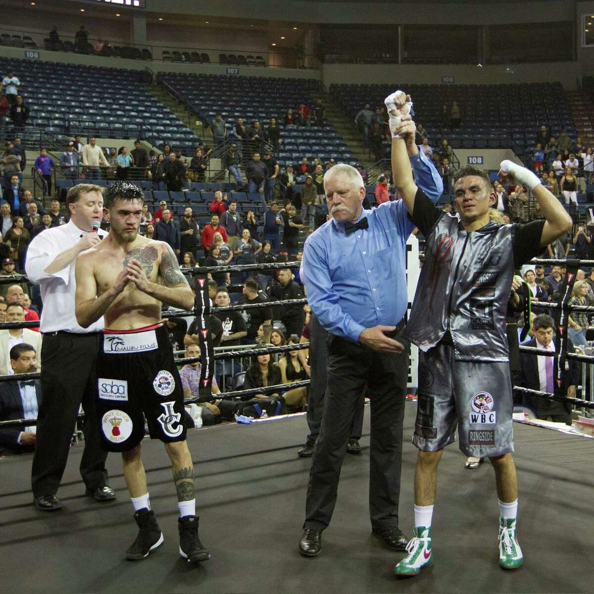 Laredoans shine at Fight Fest 16