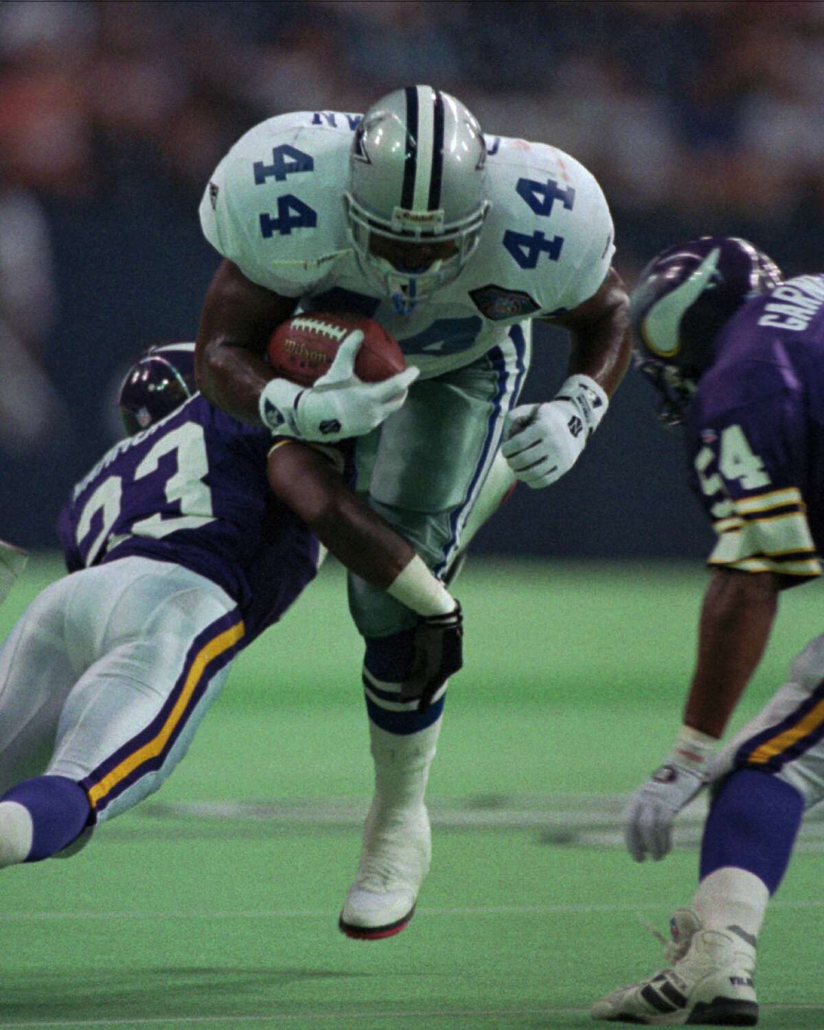 Former Dallas Cowboys running back found safe after being listed as ...