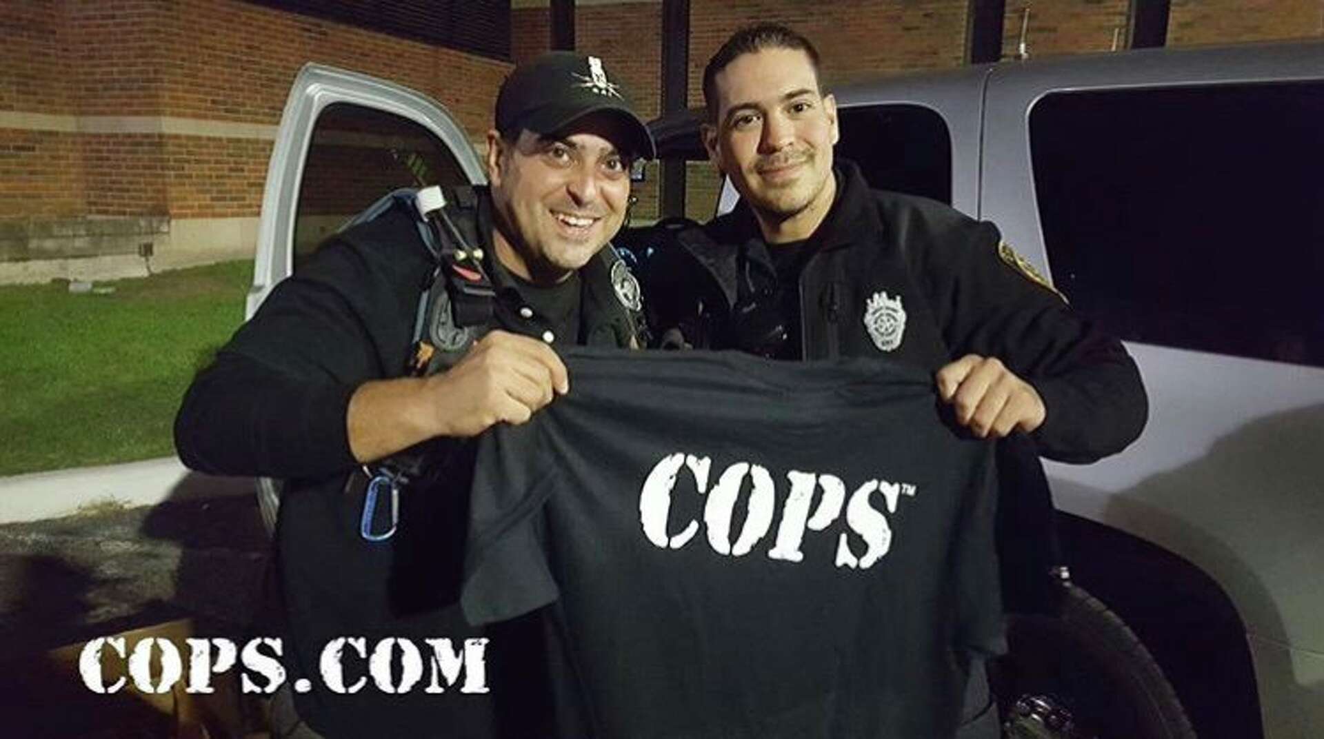 Behind-the-scenes photos show 'COPS' filming in San Antonio area