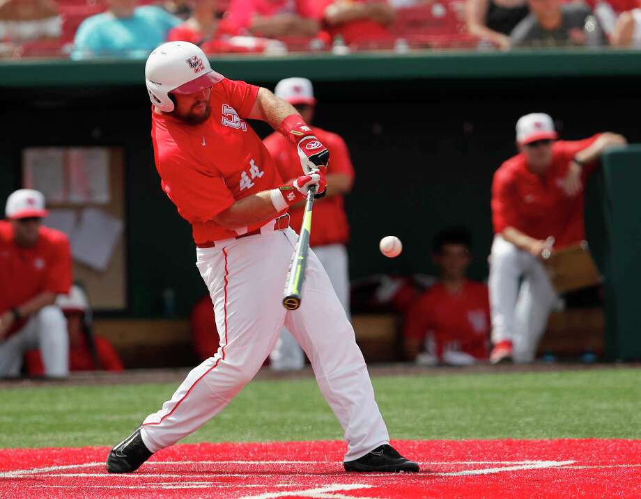 Joe Davis matches HR record as Cougars remain alive in AAC tourney ...