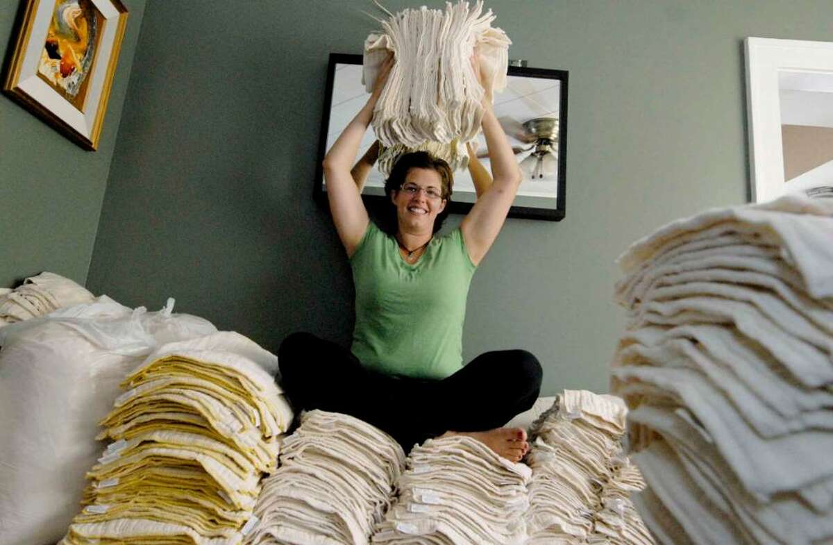 New diaper service hopes to ride trend of rising interest in cloth