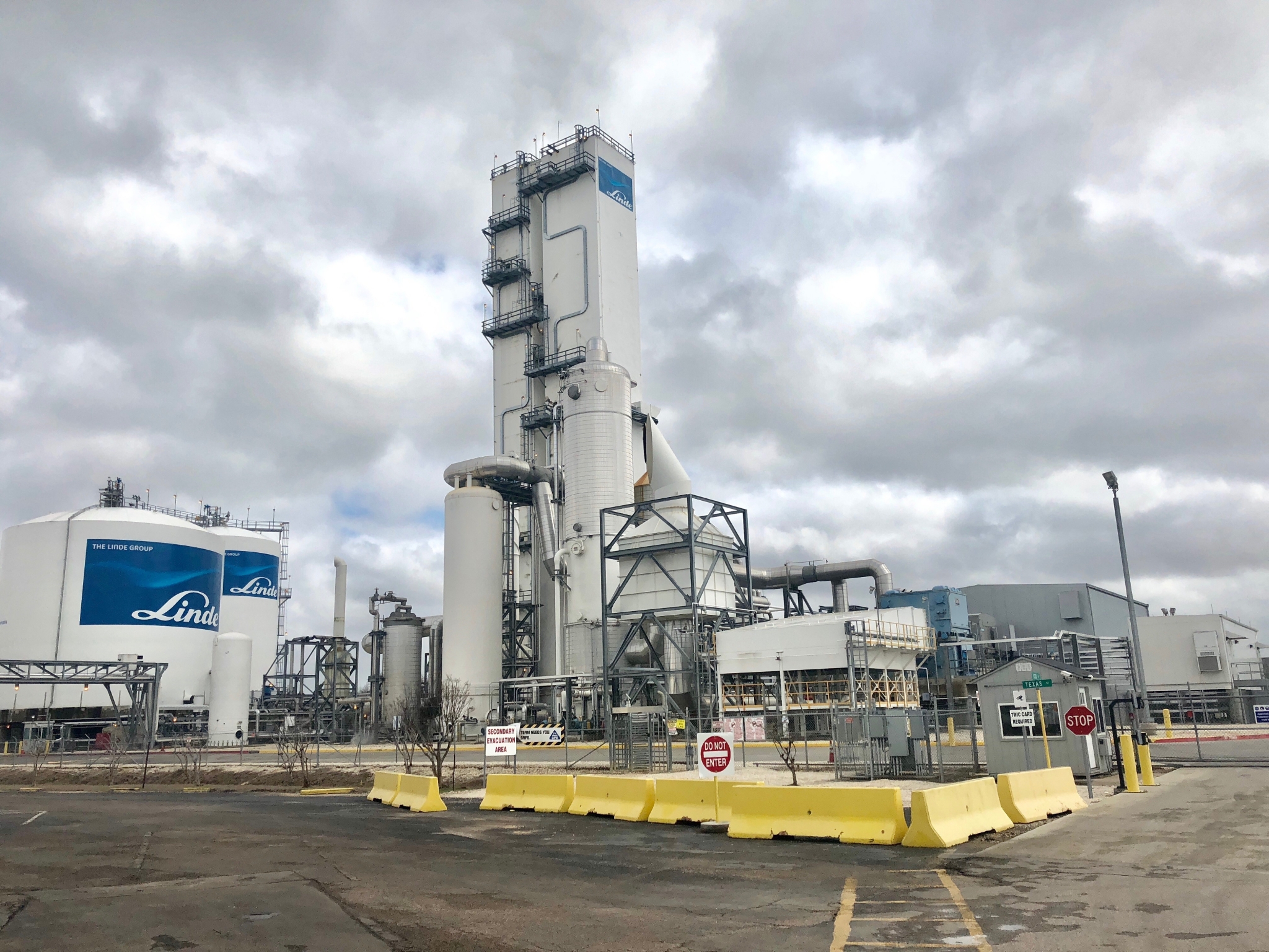 Police report explosion at La Porte plant