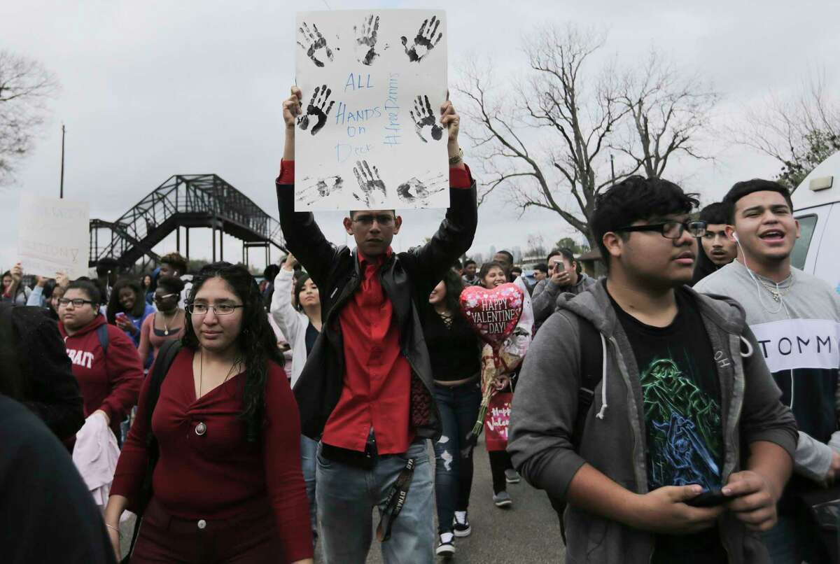 Austin High School students protest arrest of immigrant student booked ...