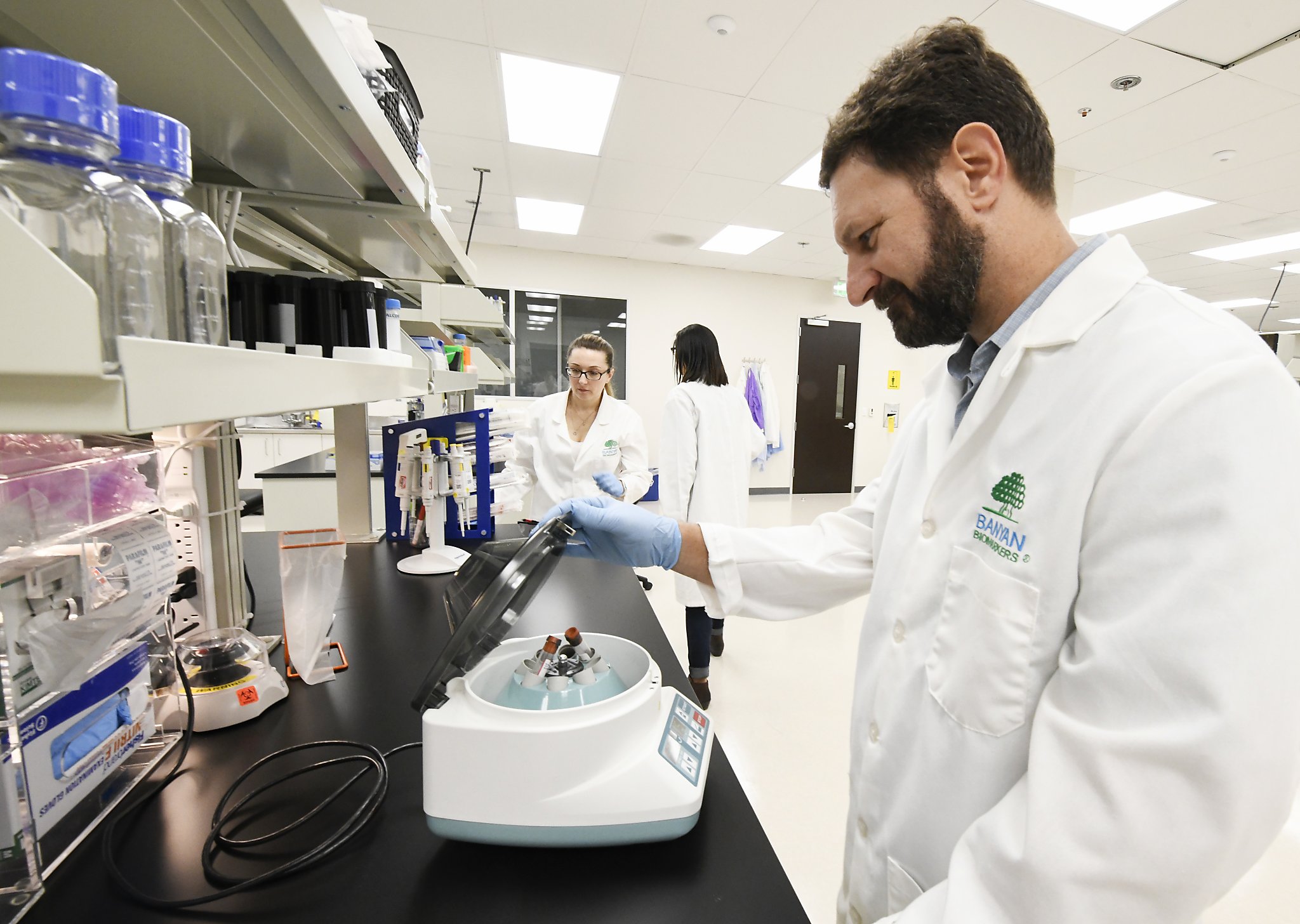 First US blood test to help diagnose brain injuries gets OK