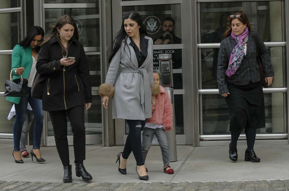 Joaquin El Chapo Guzmans Beauty Queen Wife Supports Him In Court Day