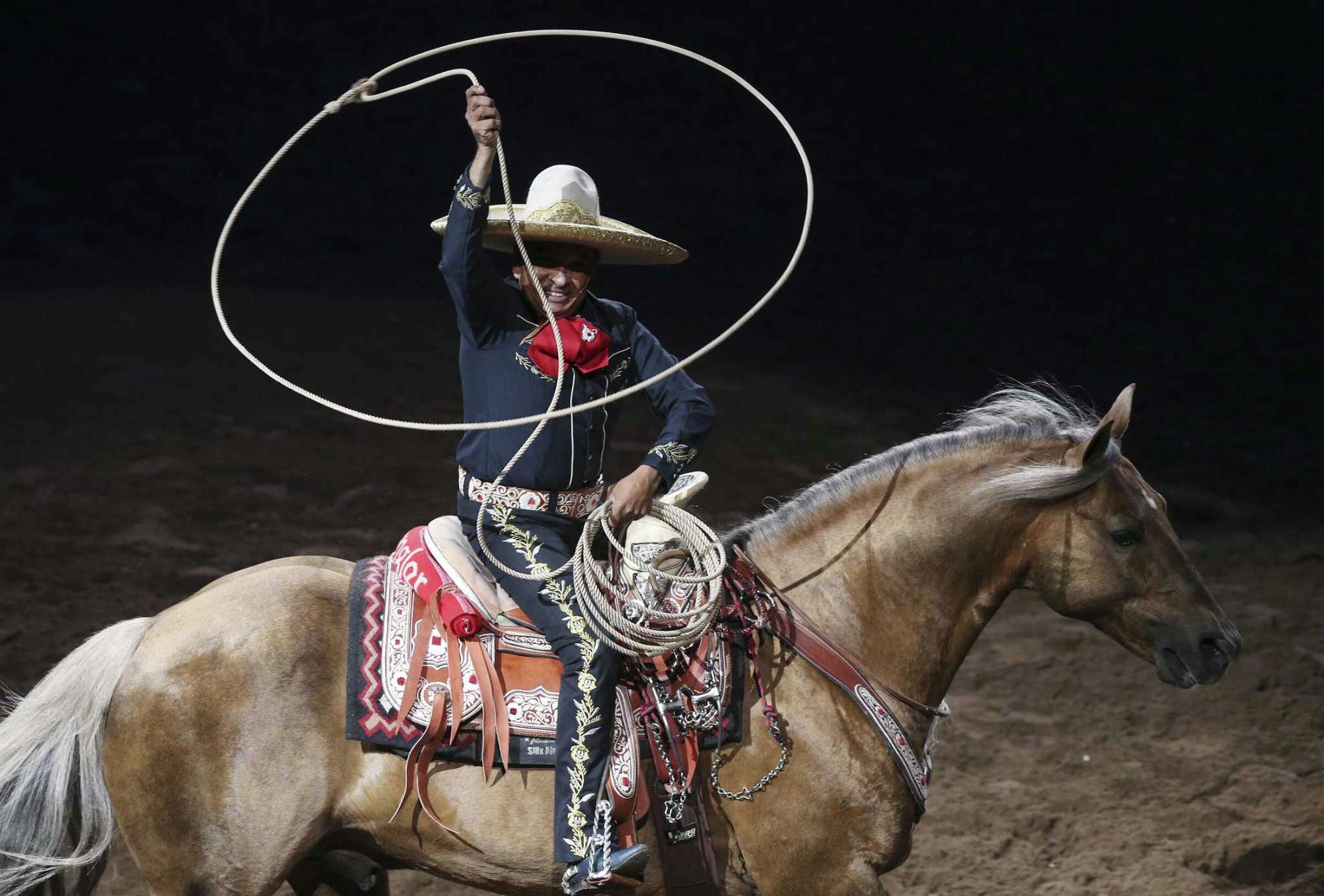 Garcilazo, the ‘Elvis of Mexico,’ performs charro routine at San ...