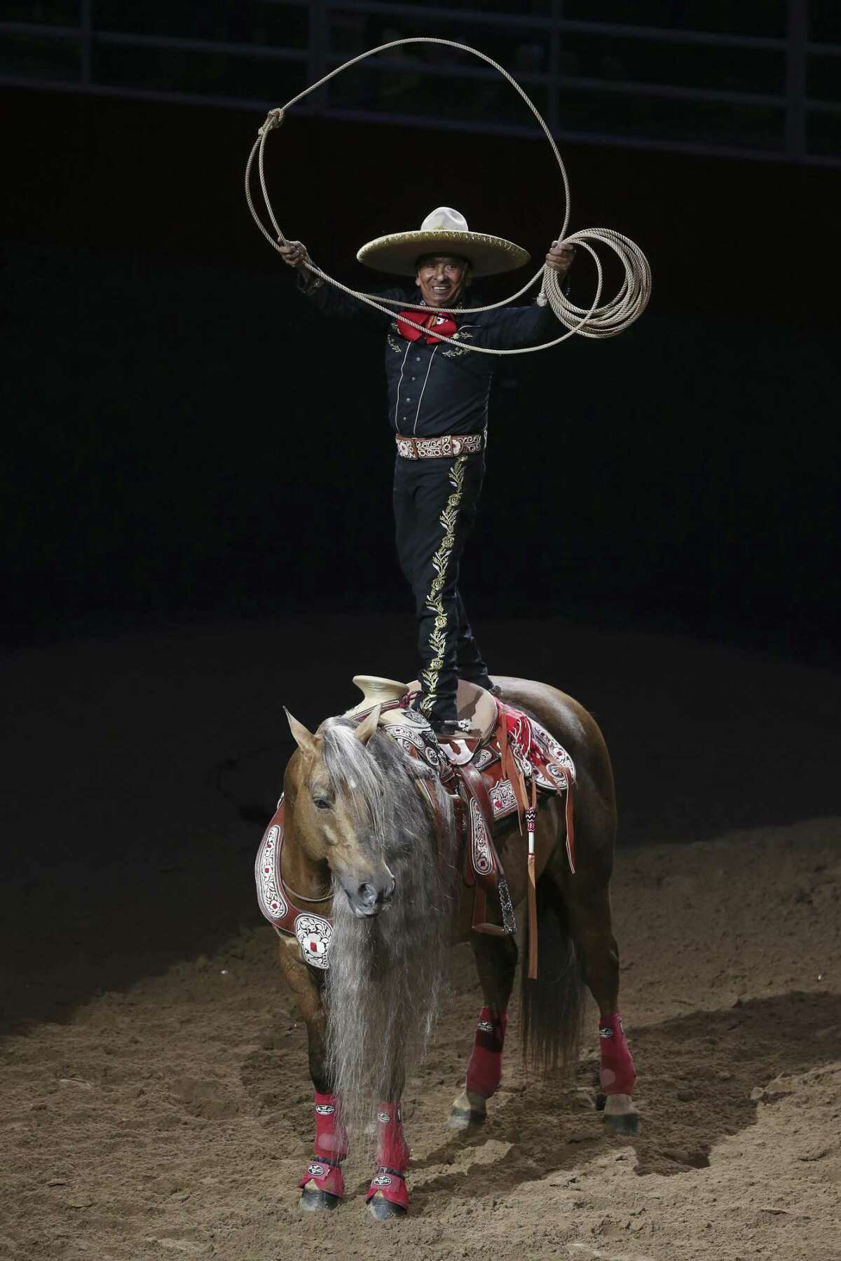 Garcilazo, the ‘Elvis of Mexico,’ performs charro routine at San ...