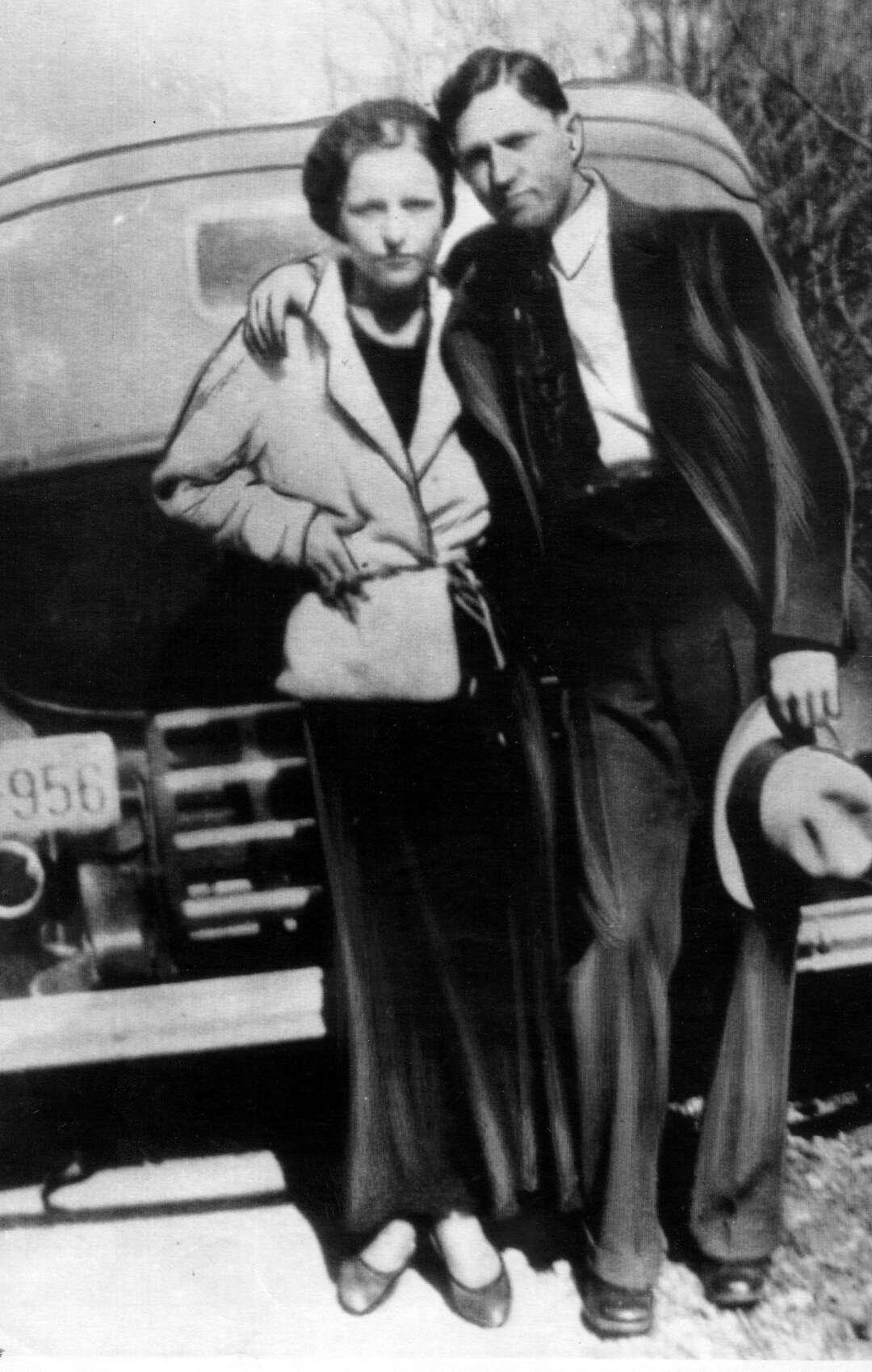 Who were Bonnie and Clyde's Conroe kin they used to visit?