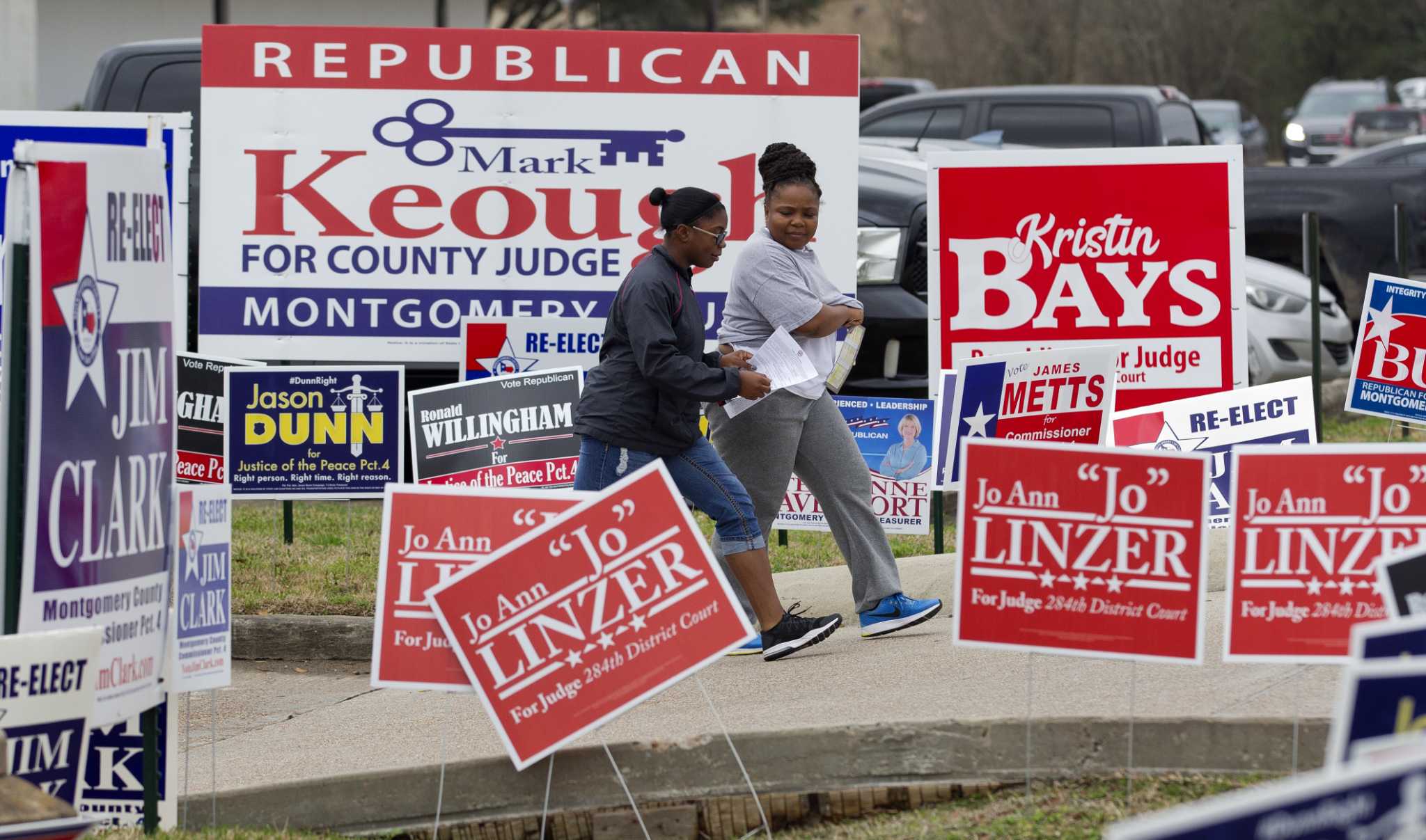 Light turnout for first day of early voting