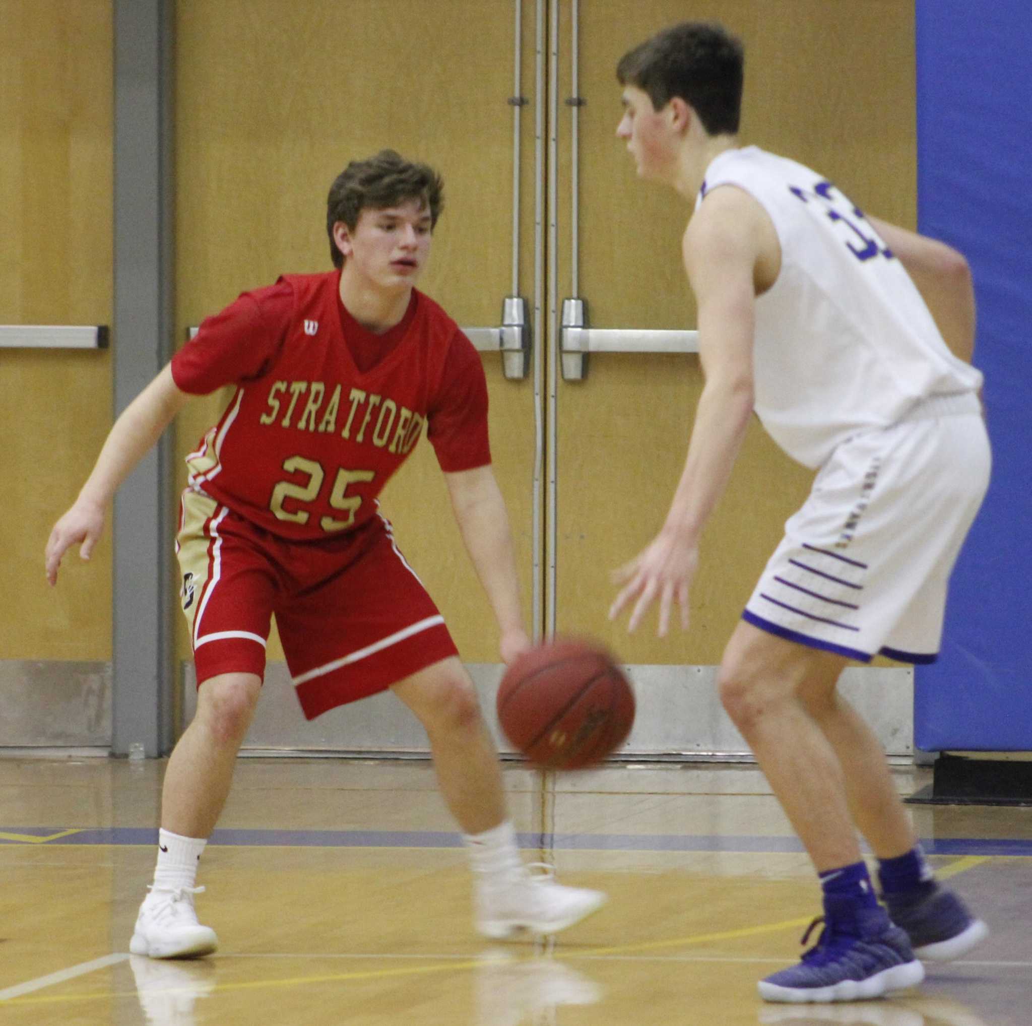 Newtown boys top Stratford to clinch SWC playoff spot