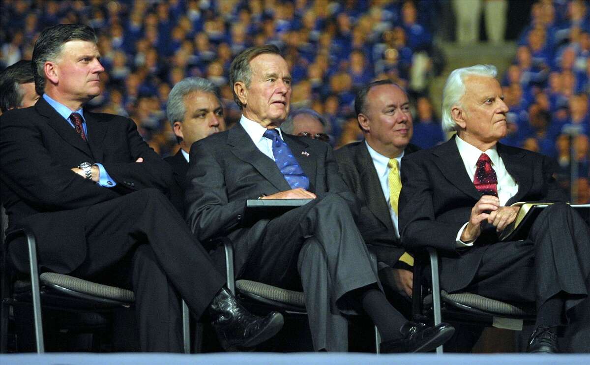 Former President George H.W. Bush shares memories of his friend Billy ...