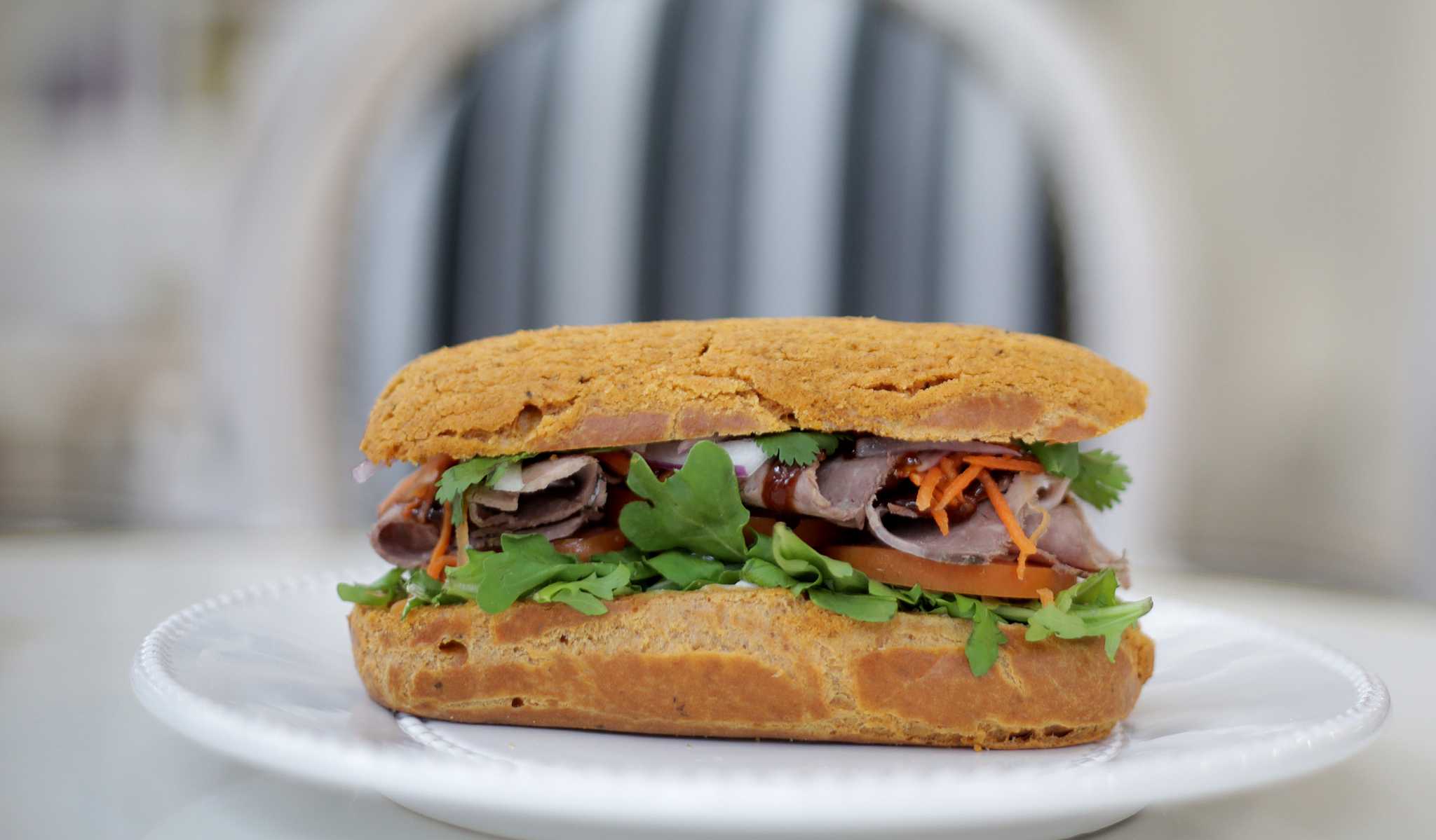 First look: Café Poêtes in Montrose