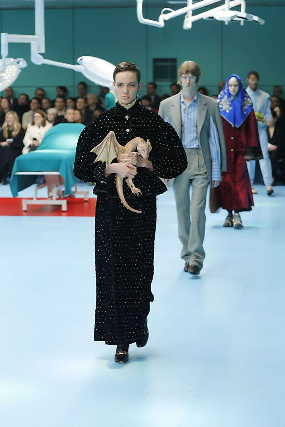 Drones in fashion: Dolce & Gabbana drone stunt causes delays, concern ...