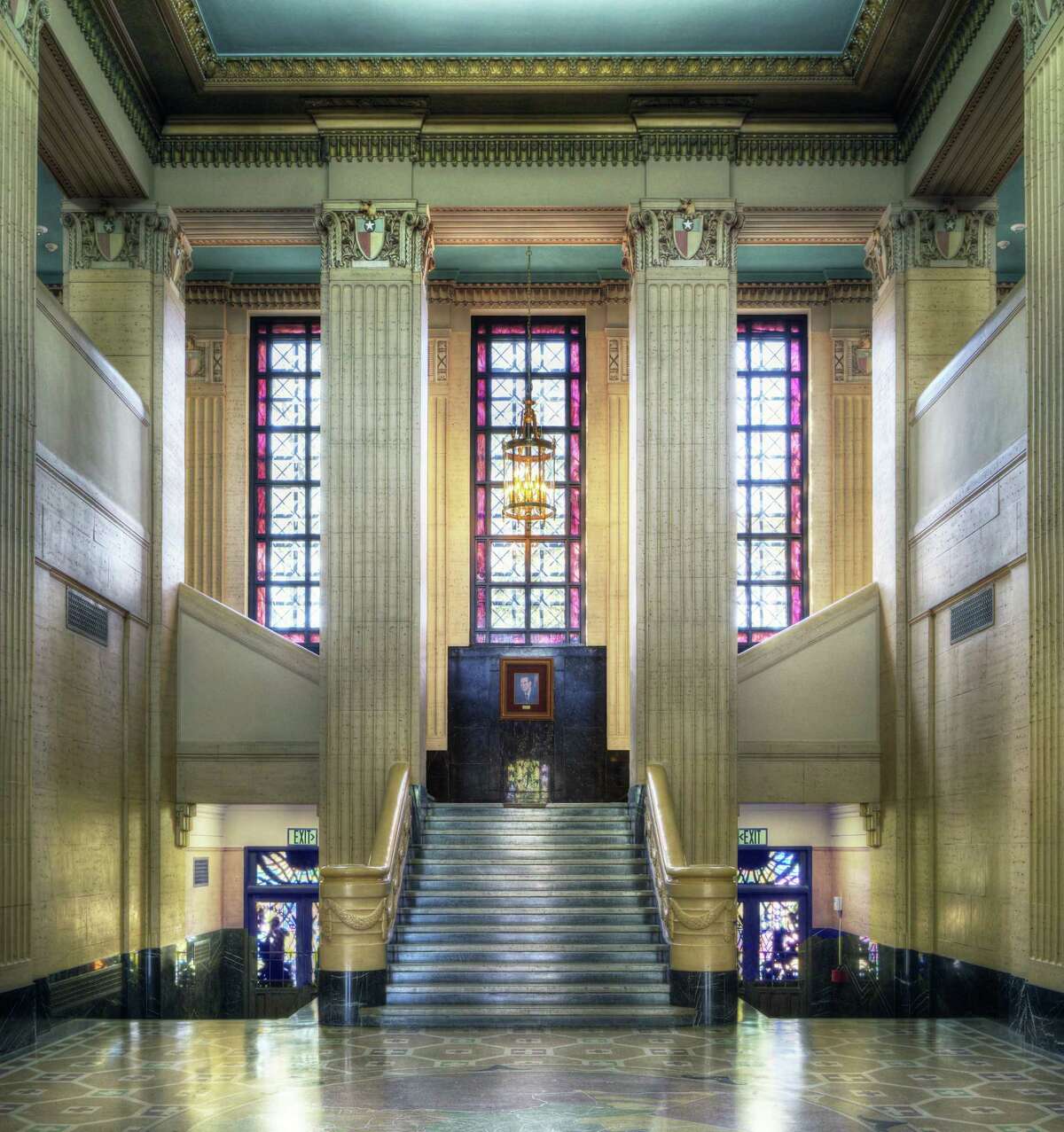 Glossy picture book celebrates Texas A&M architecture