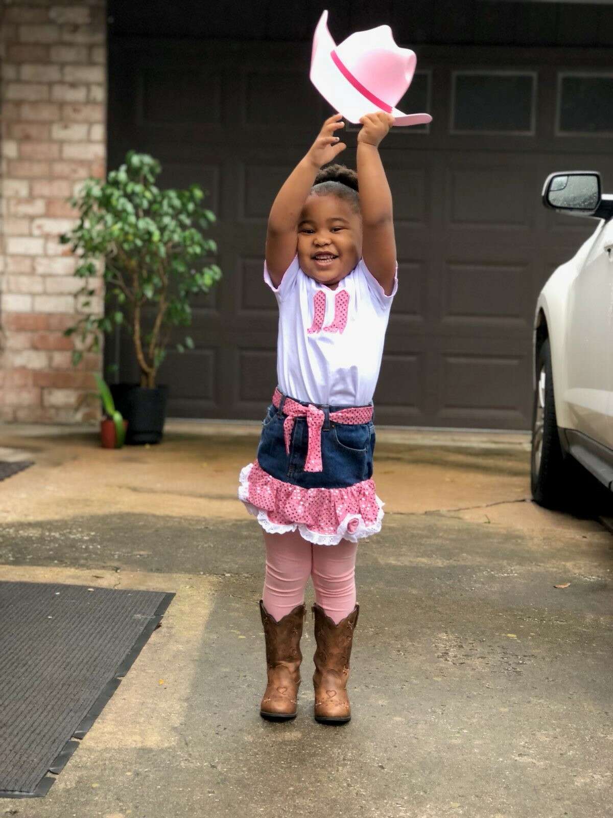 Houstonians show off their best Go Texan Day outfits