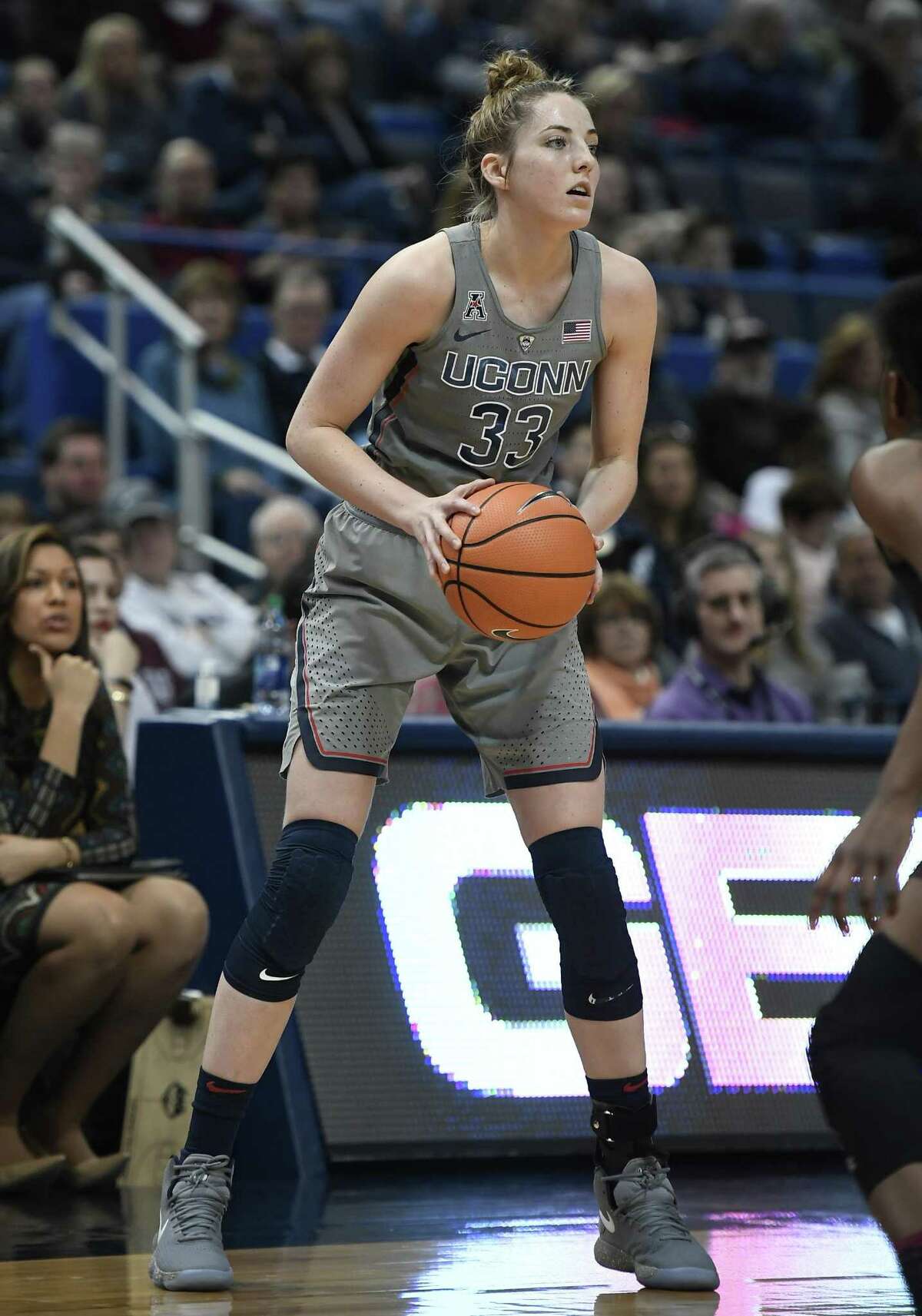 UConn’s Katie Lou Samuelson proving to be more than just a great shooter