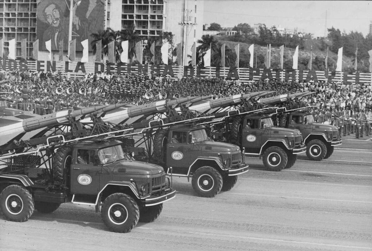 Looking back at Cuba 10 years after Fidel Castro stepped down from power