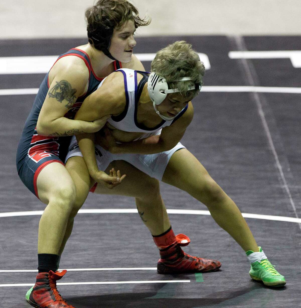 WRESTLING: Transgender athlete Mack Beggs wins second state title