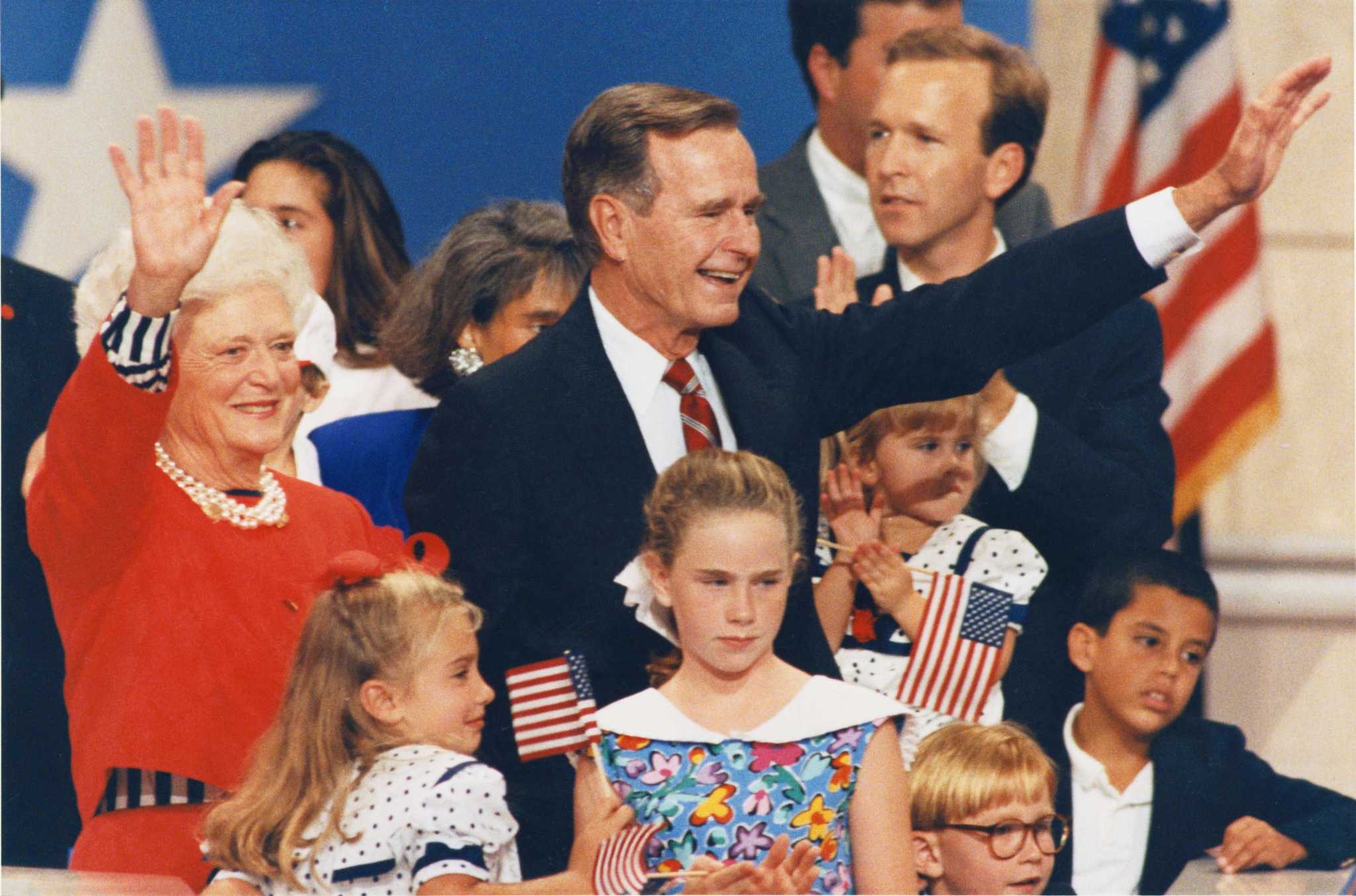 George H.W. Bush praised in wake of his death from leaders around the world