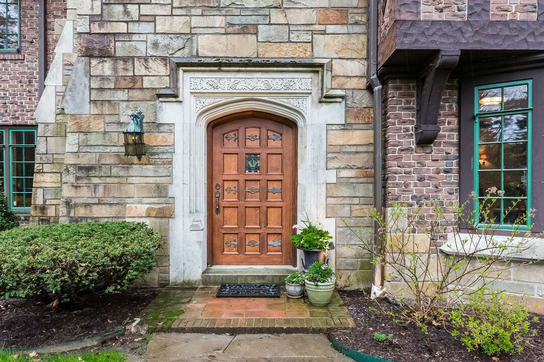 On the Market / 1929 Tudor home built by famed local architect for sale