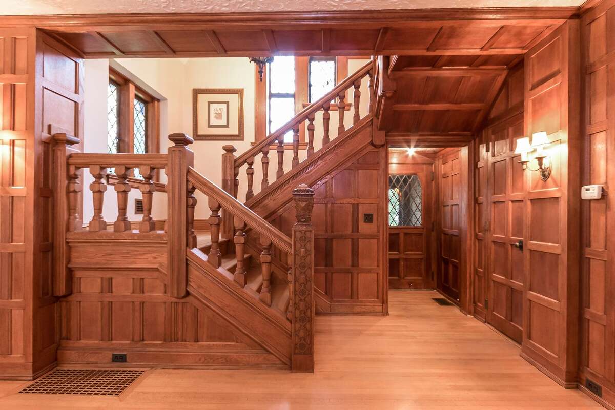 On the Market / 1929 Tudor home built by famed local architect for sale